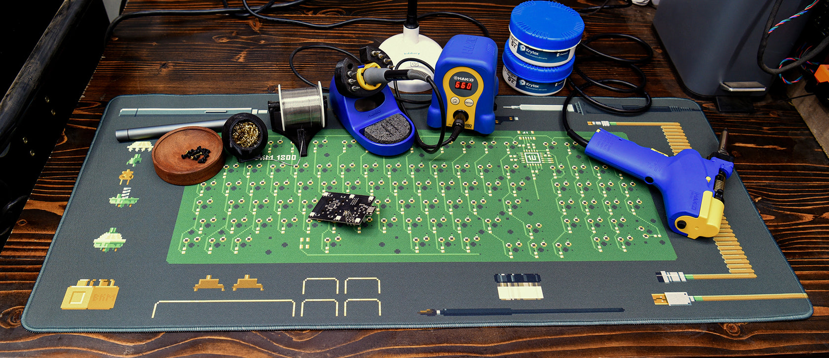 32-Bit Deskmat [Extras] – Basekeys